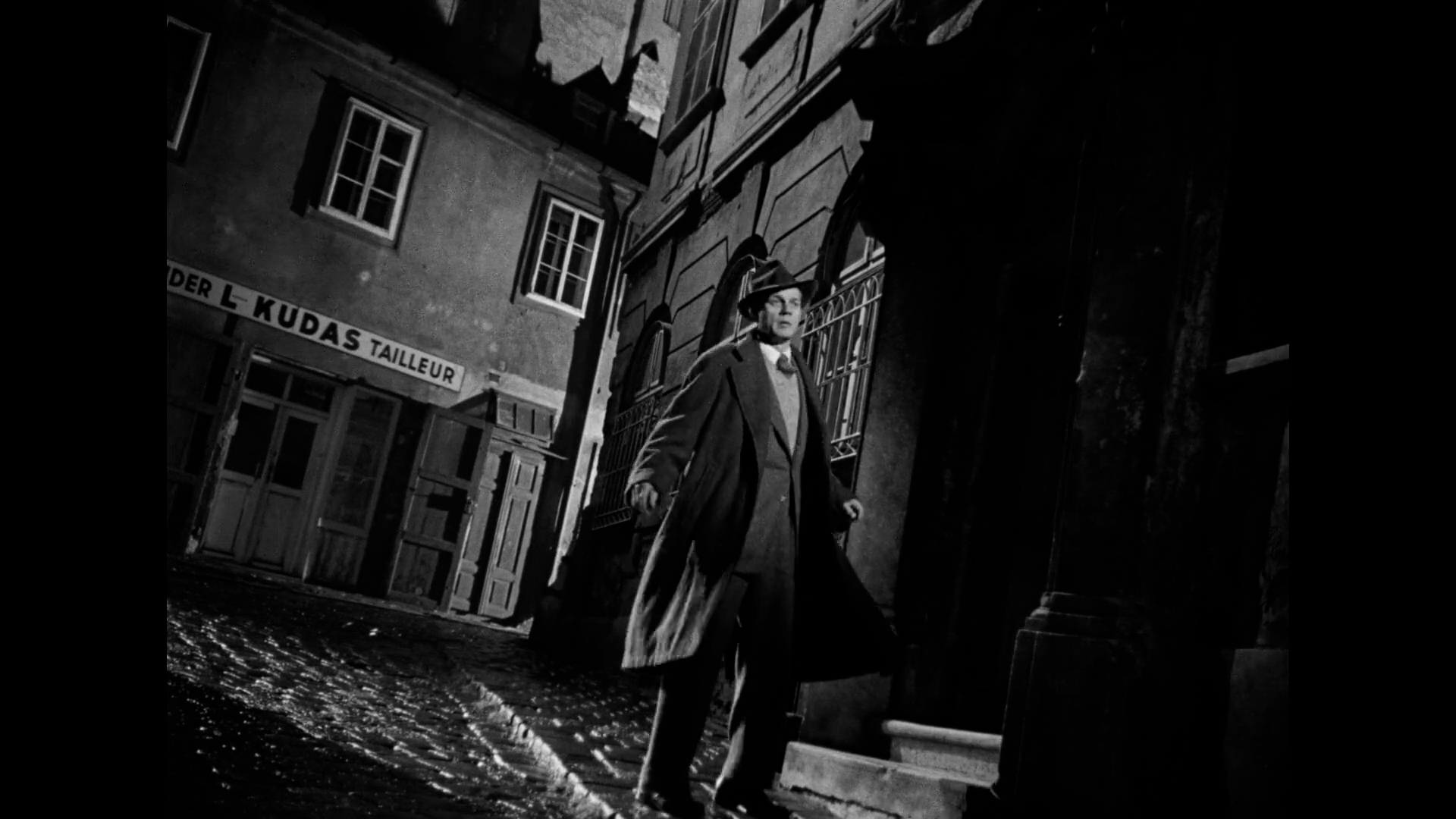 The Third Man (1949): Deception and Disorientation in Noir – A ...